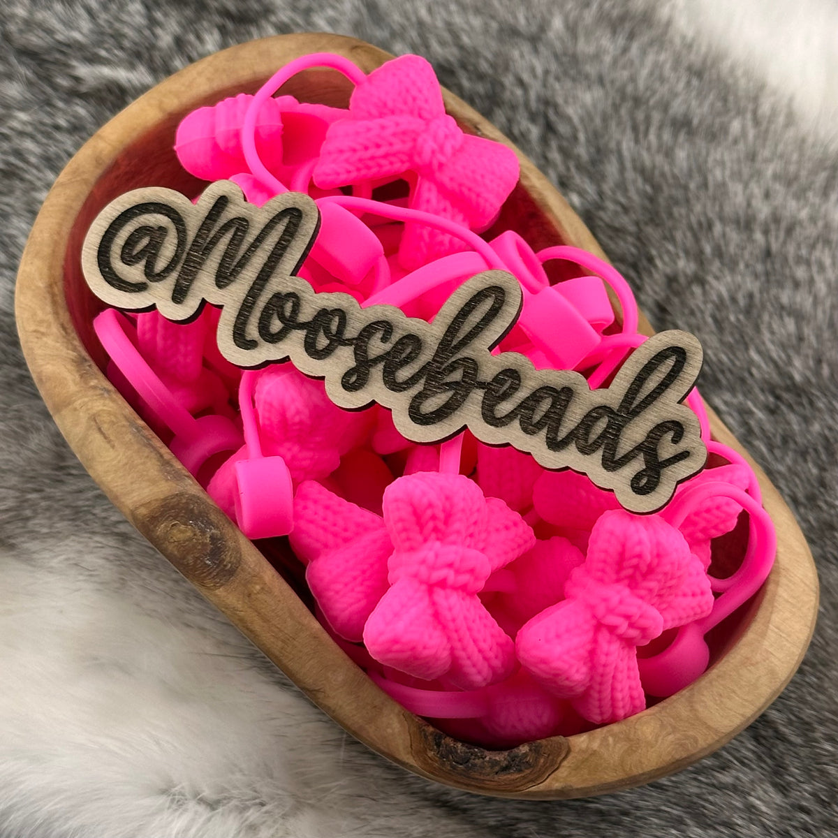 BST-37 Hot Pink Cable Knit Sweater SILICONE Bow Straw Topper EXCLUSIVE ...