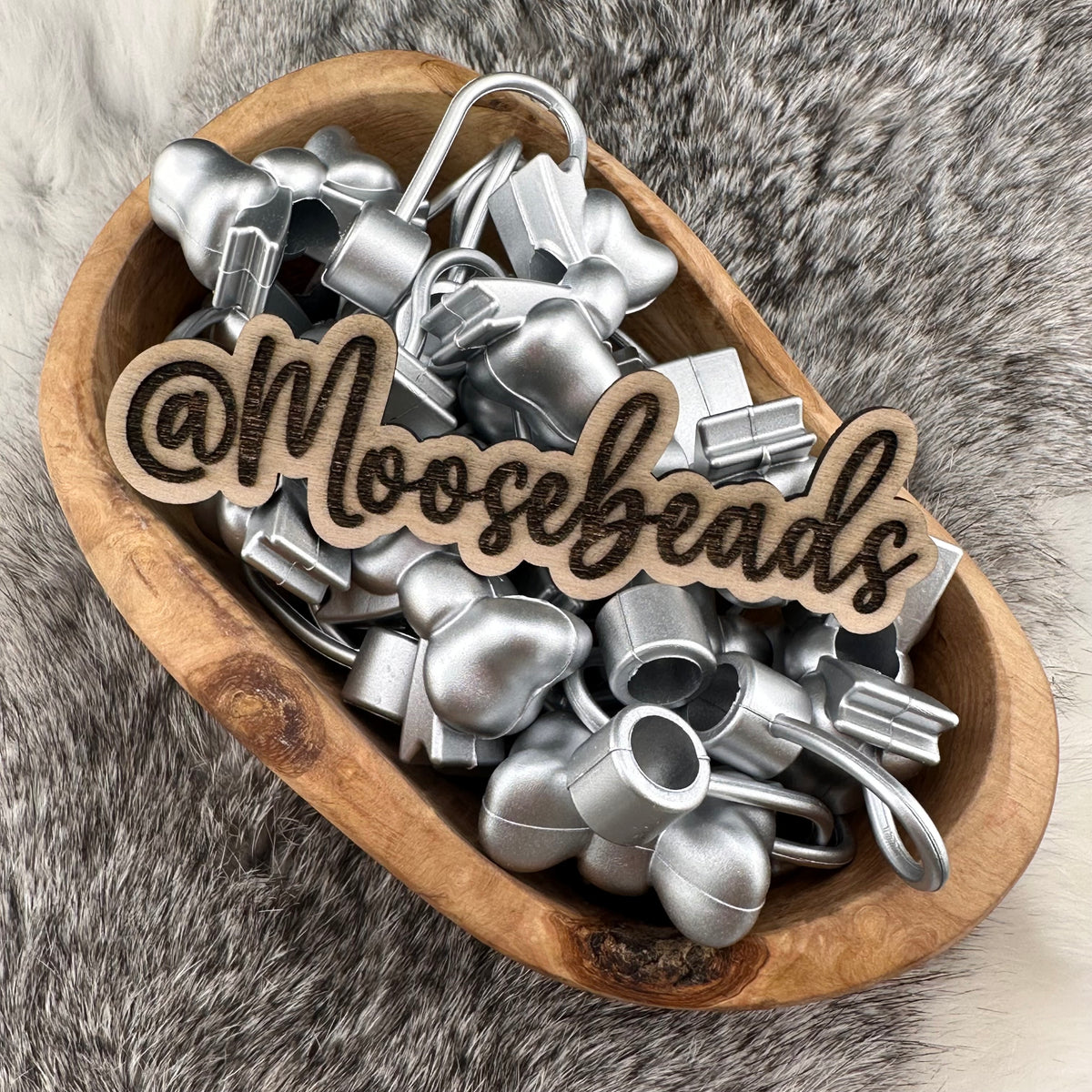 Metallic Silver SILICONE Bow Straw Topper EXCLUSIVE – Platinum Moose ...