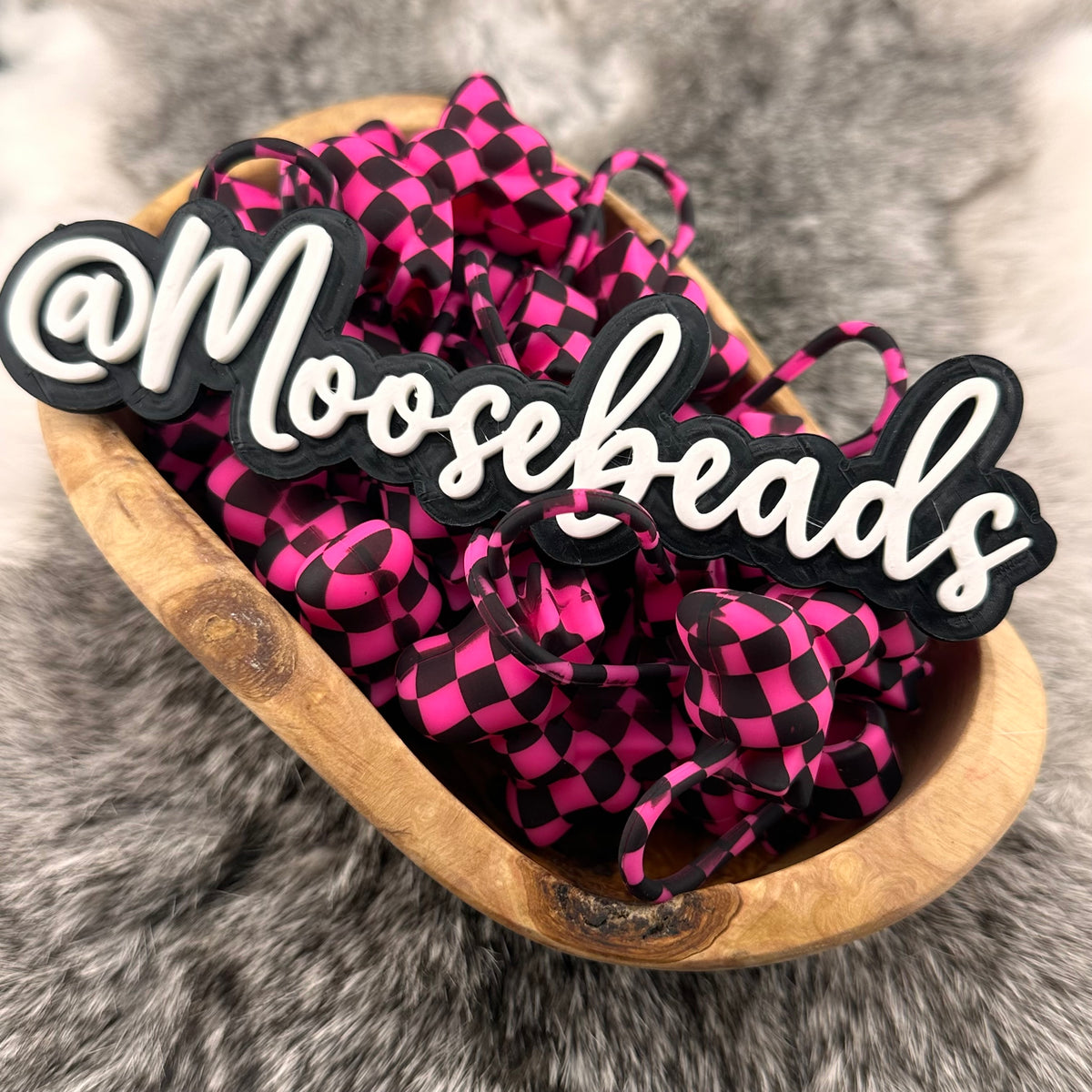 BST-13 Black & HOT PINK Checkered print SILICONE Bow Straw Topper EXCL ...