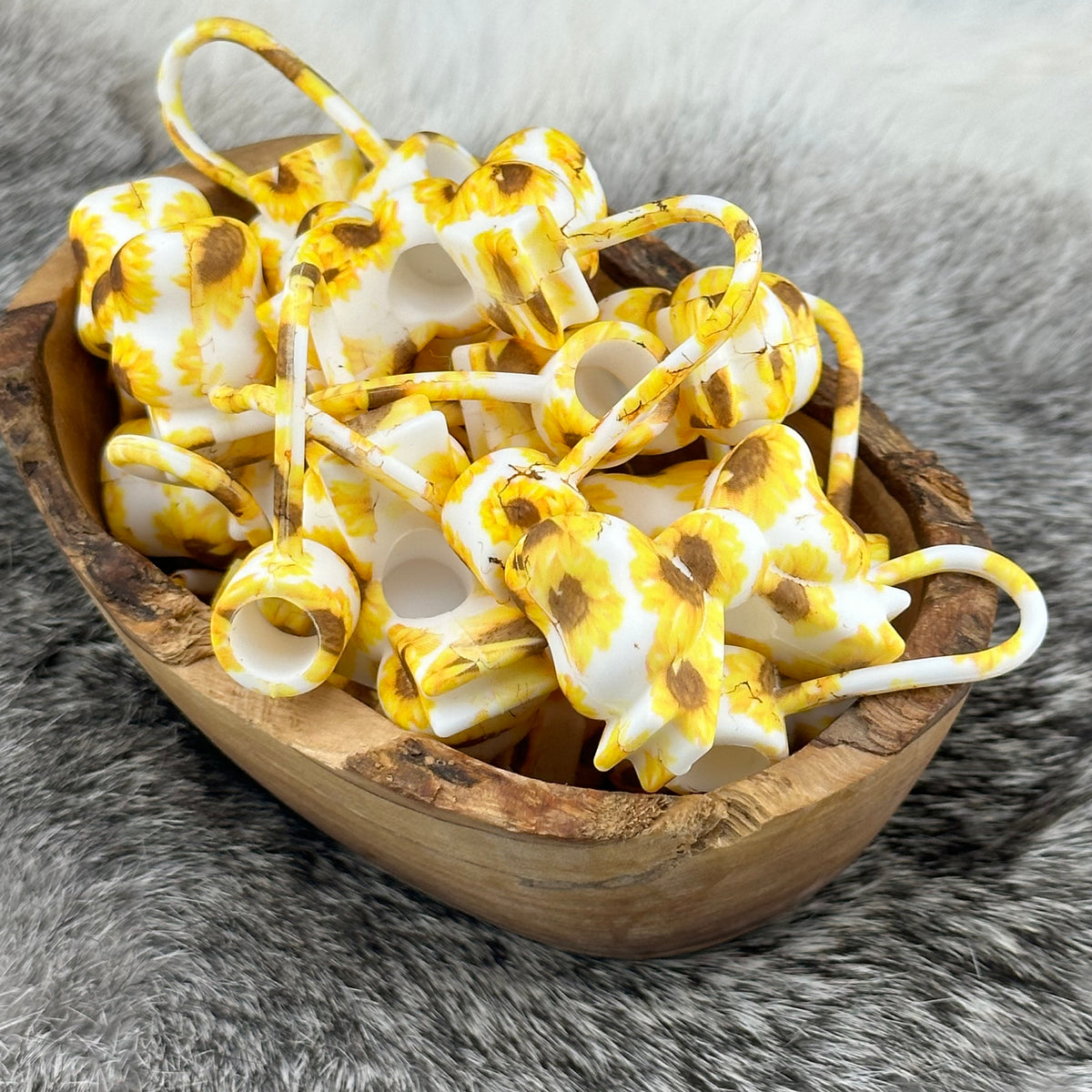 Sunflower Print SILICONE Bow Straw Topper EXCLUSIVE – Platinum Moose ...