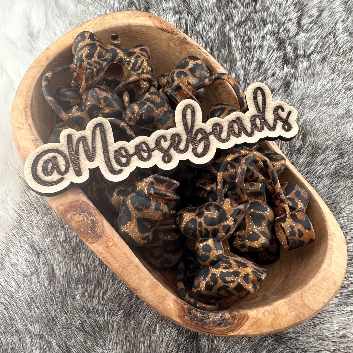 BST-63 Glitter Leopard SILICONE Bow Straw Topper EXCLUSIVE – Platinum ...