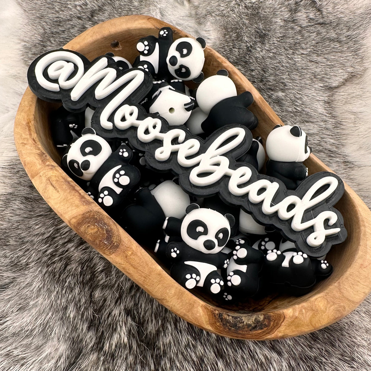 S-832 Pooh the 3D Panda Silicone Focal EXCLUSIVE – Platinum Moose Beads ...