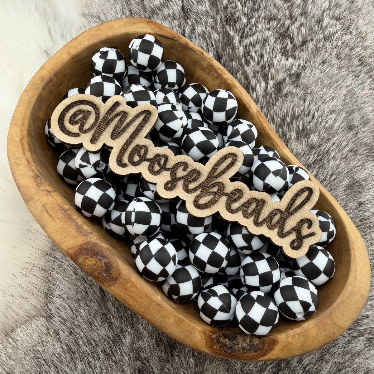 15-245 Black & White Checkered 15mm Silicone Bead EXCLUSIVE – Platinum ...
